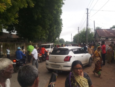 Bootlegger dies during Gujarat Police raid, locals allege harassment ...