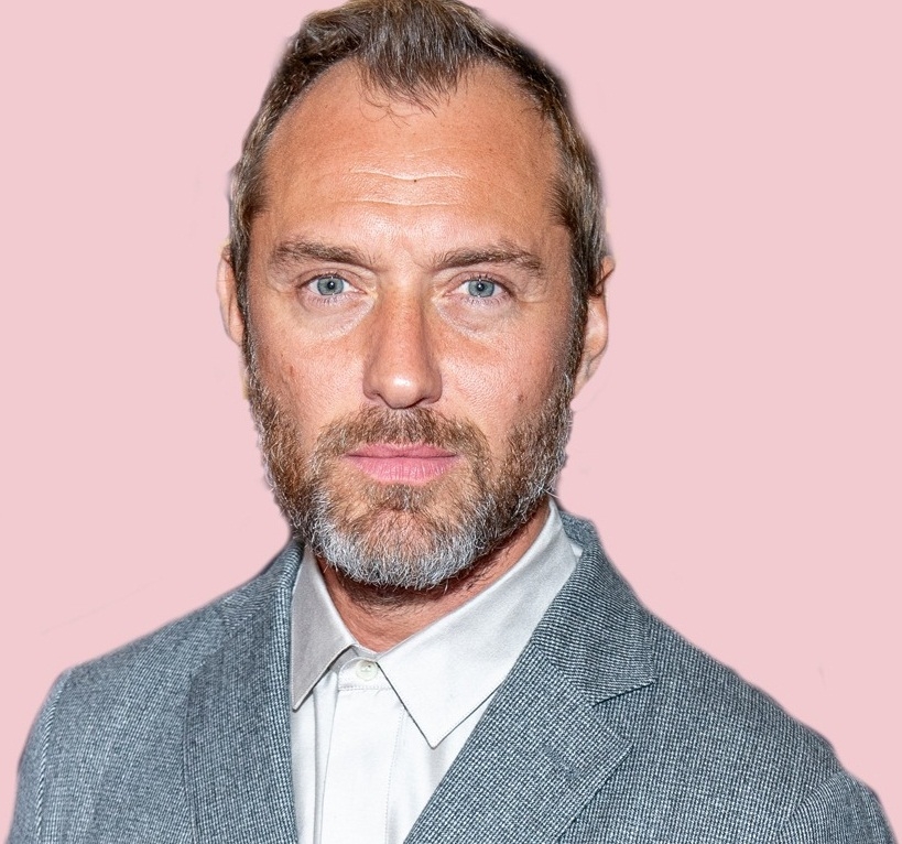 Jude Law was obsessed with 'Star Wars' as a child - www.lokmattimes.com