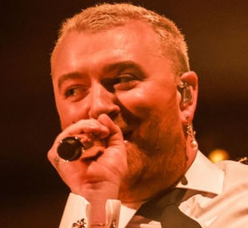 Sam Smith cancels gig mid-show as singer spots something 'really wrong ...