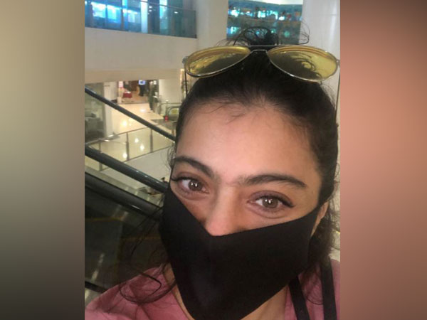 Kajol shares weekend selfie sporting face mask, asks fans to play 'Chor ...