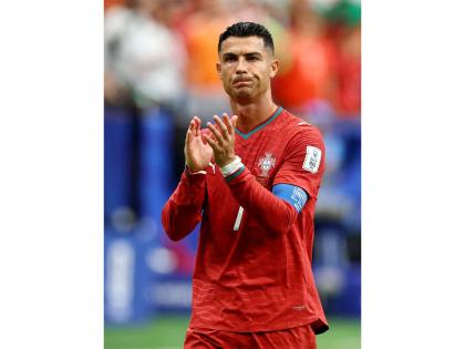 Messi, Ronaldo spotted with 'Legacy' badge at FIFA World Cup 2026 - www ...