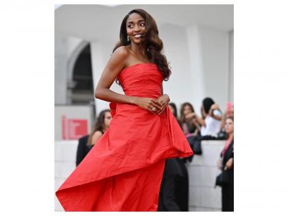 'Things are not done alone': Ayo Edebiri reflects on lessons from her 5 ...