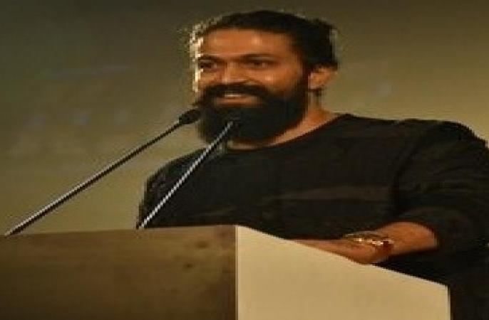 Yash drops poster to announce official title of ‘Yash 19’ on Dec 8 ...