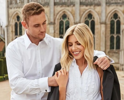 Cricketer Stuart Broad and his fiance announce pregnancy | Latest ...