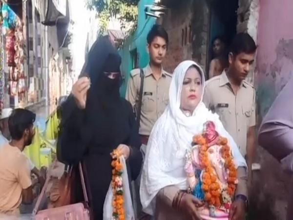 UP: BJP leader Ruby Asif Khan defies fatwa, death threat; steps out for Ganesh idol immersion ...