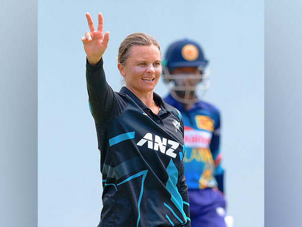 New Zealand spinners dominate Sri Lanka to go 1-0 up in T20I series ...