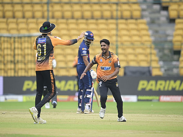 Tragedy fuels Kumar LR's rise as Hubli Tigers' bowling star | Latest ...