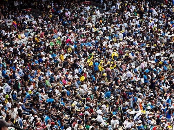 Attendance record set in 1936/37 at MCG shattered in 2024 by Boxing Day ...