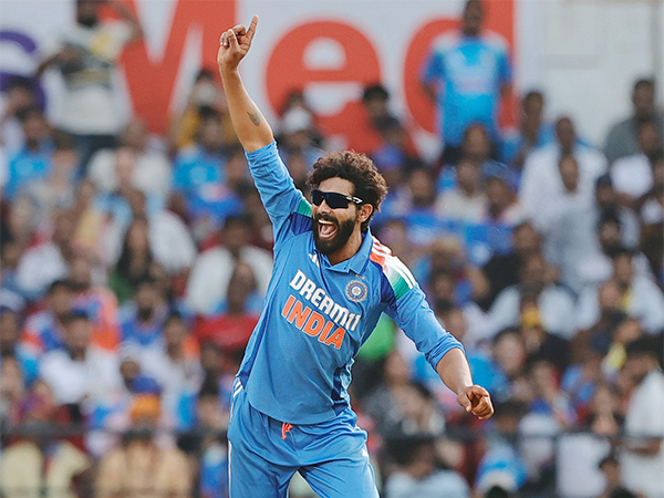 Ravindra Jadeja wins 'Fielder of the Match' medal after India clinches ...