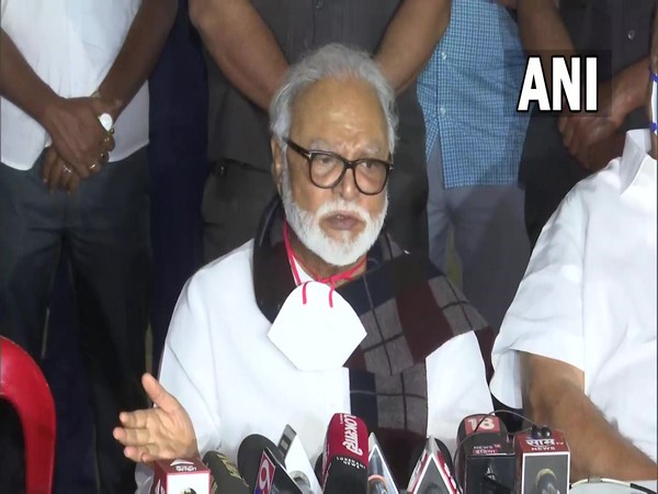 Maharashtra: Chhagan Bhujbal puts onus of OBC reservation on Fadnavis - www.lokmattimes.com