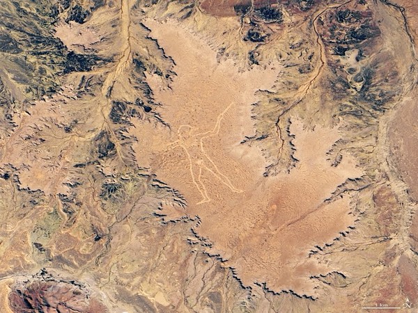 Marree Man still going strong as NASA reveals satellite image | www ...