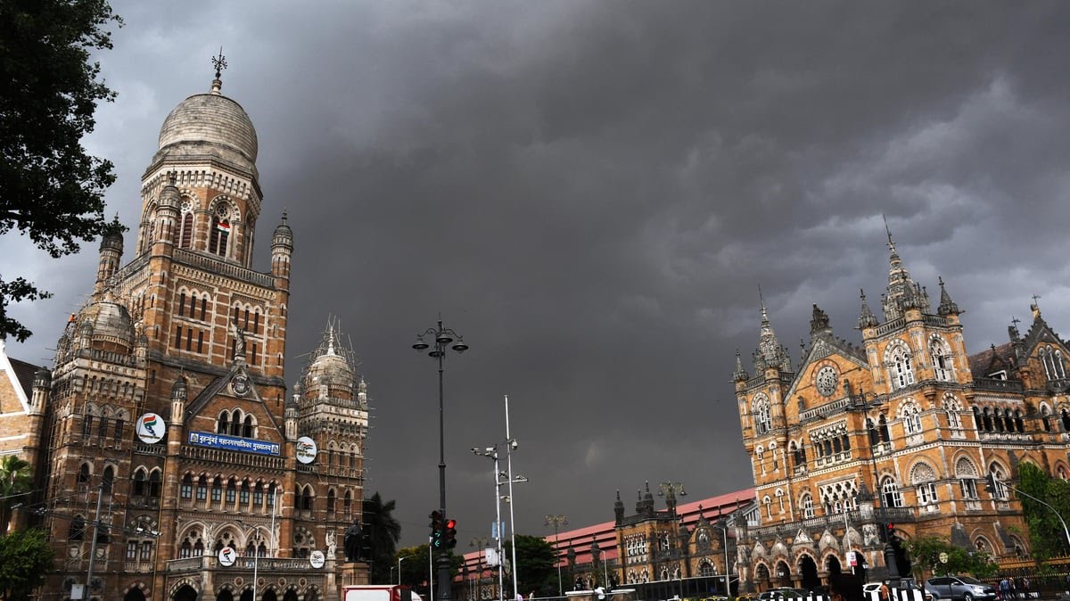 Mumbai Weather Update: Cloudy Sky Conditions Today, Check High Tide ...