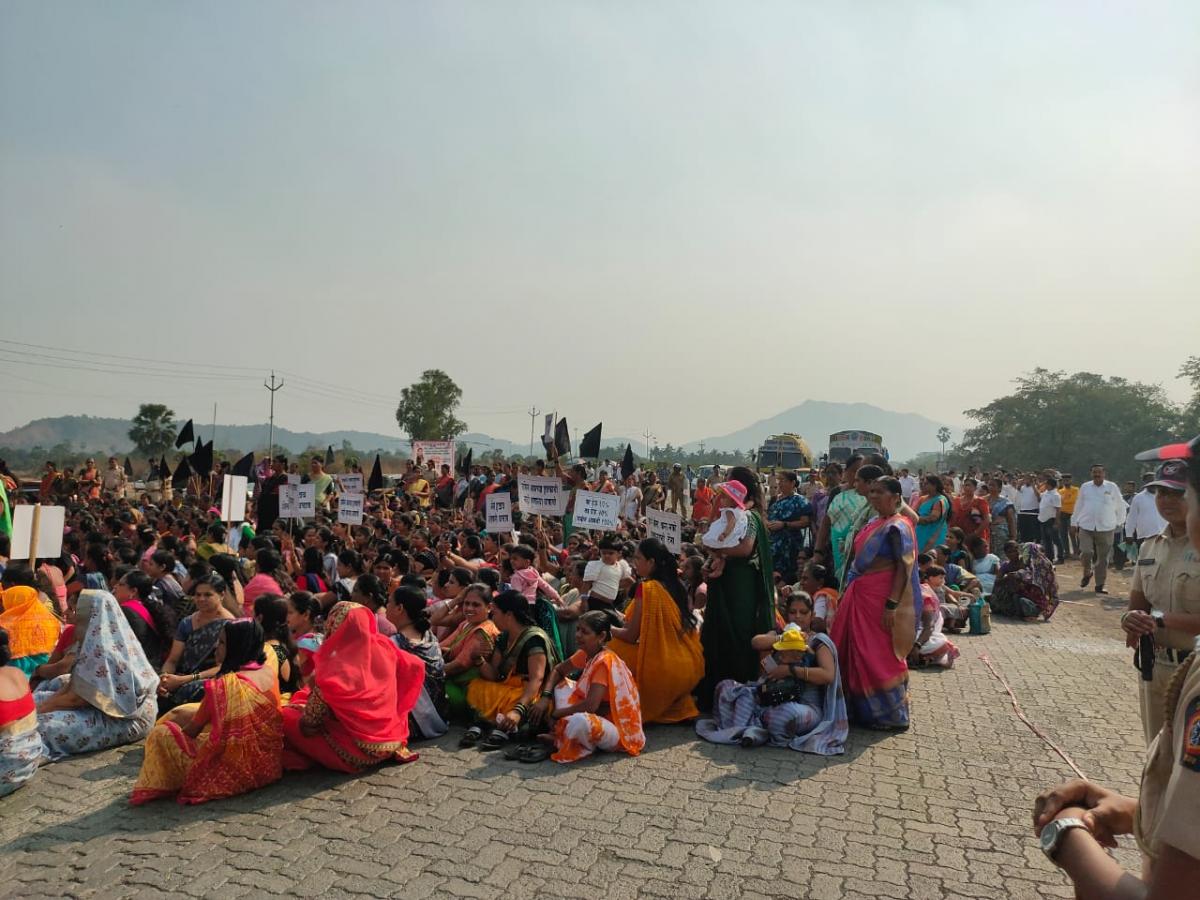 Villagers block Mumbai-Goa highway in Panvel to protest against NAINA ...