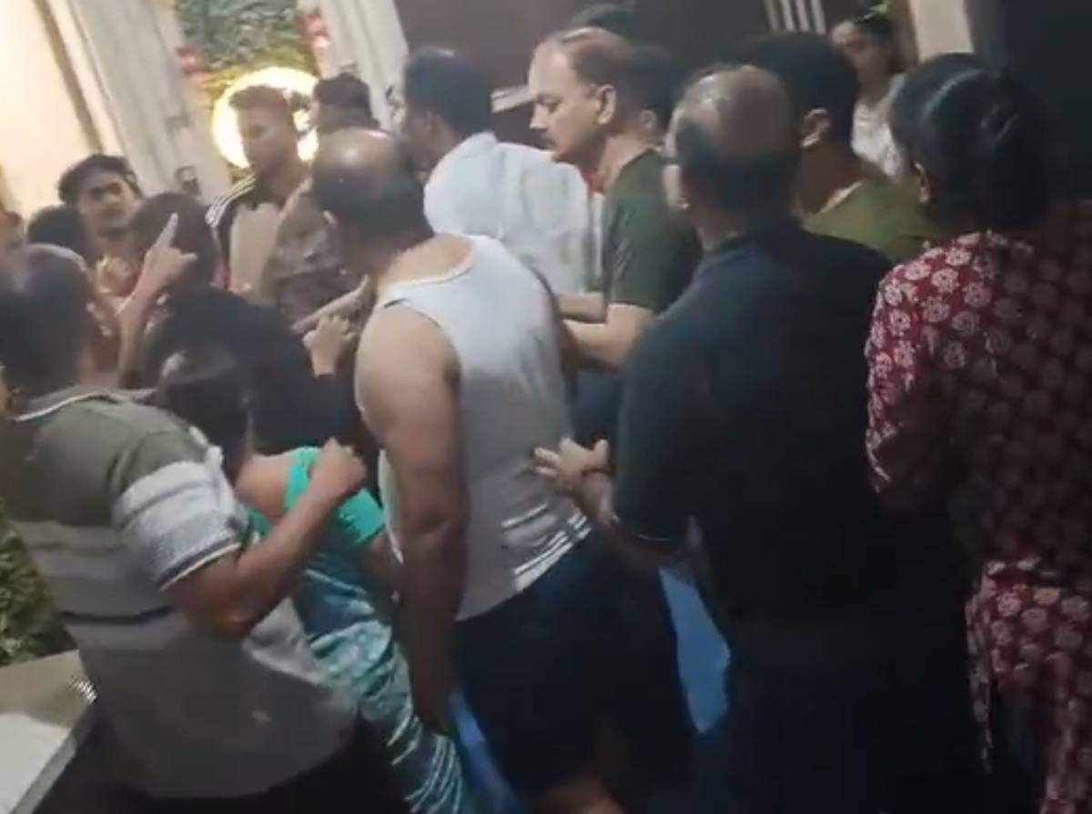 Kalyan: Two Injured After Neighbor Beats Over Small Dispute in Ajmera Society; MNS Threatens ...