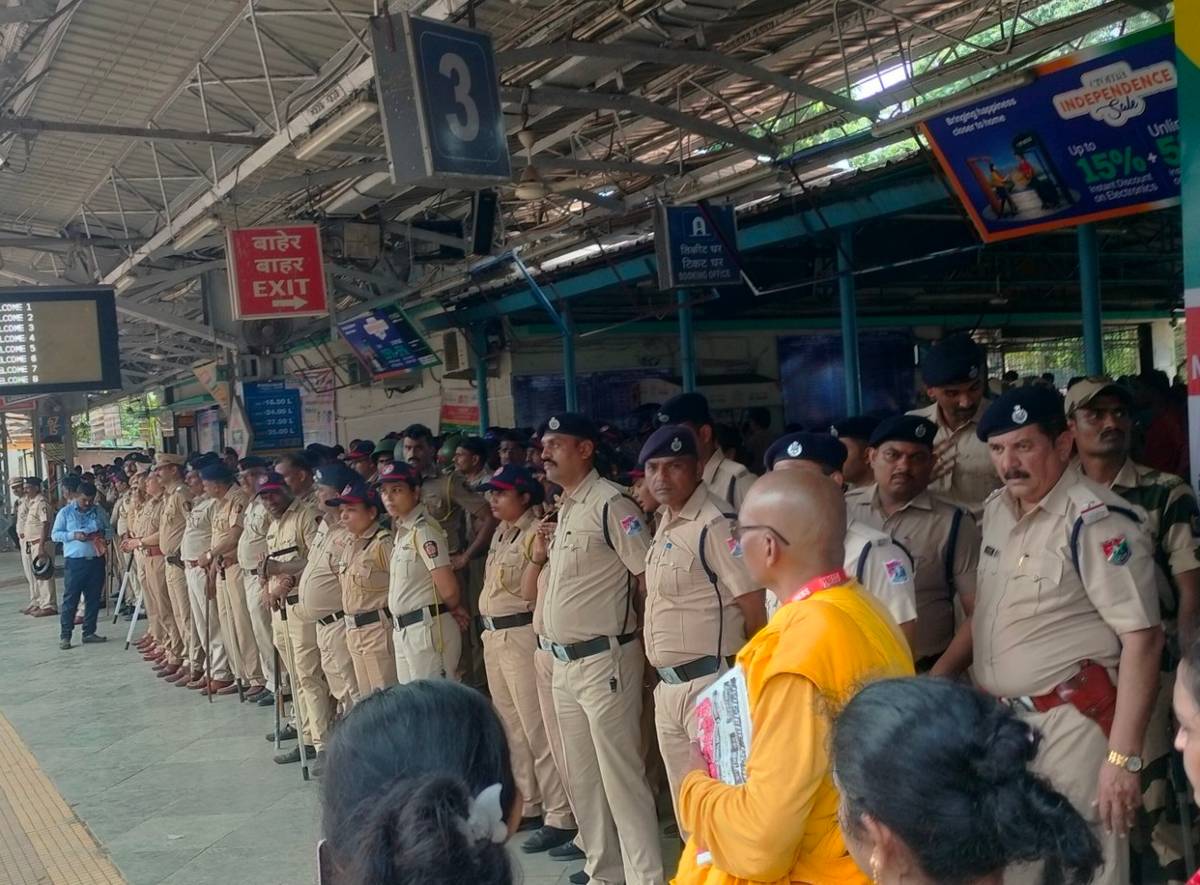 Badlapur Sexual Assault Case: Internet Suspended Amid Protests; NHRC ...