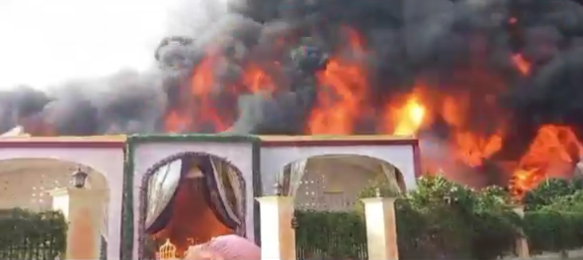Punjab Fire: Massive Blaze Erupts at Banquet Hall in Hoshiarpur (Watch ...