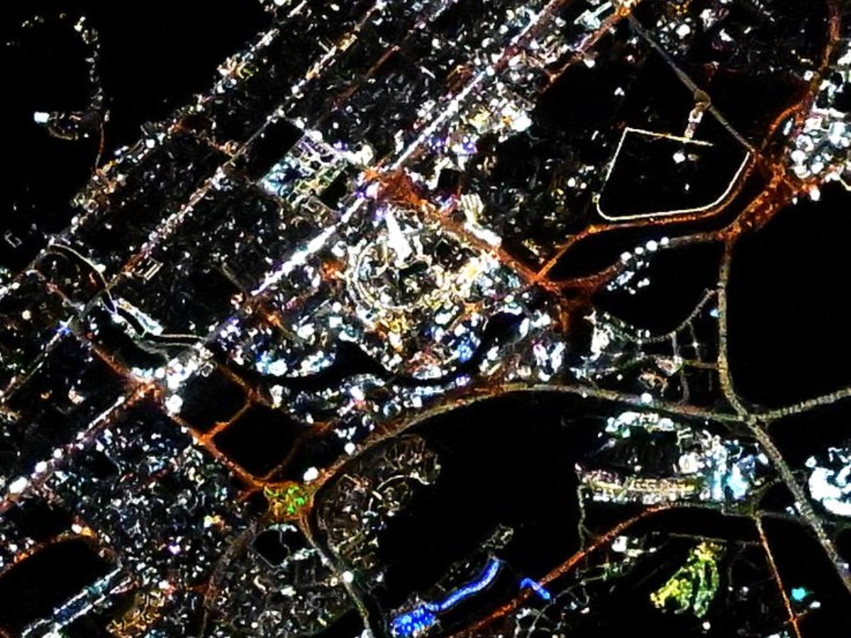 Burj Khalifa View From Space: NASA Astronaut Don Pettit Shares Picture ...