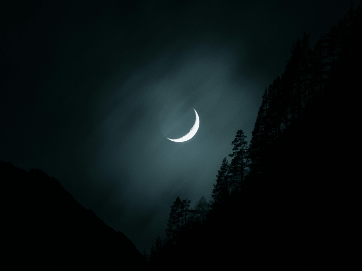 Ramadan 2025 Crescent Moon Sighted in Canada, Muslims to Begin Fasting ...