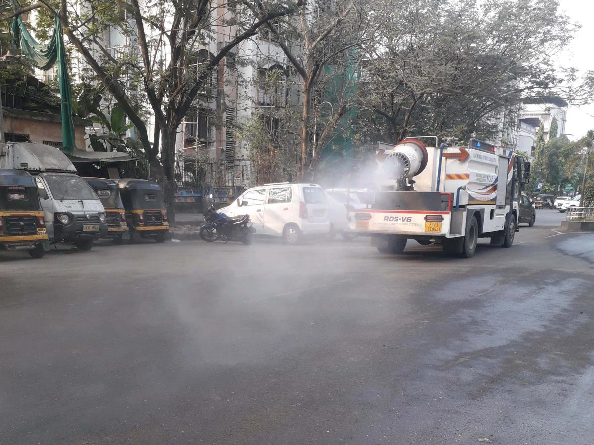 Navi Mumbai: NMMC Launches 15-Day Deep Cleaning Drive to Combat Dust ...