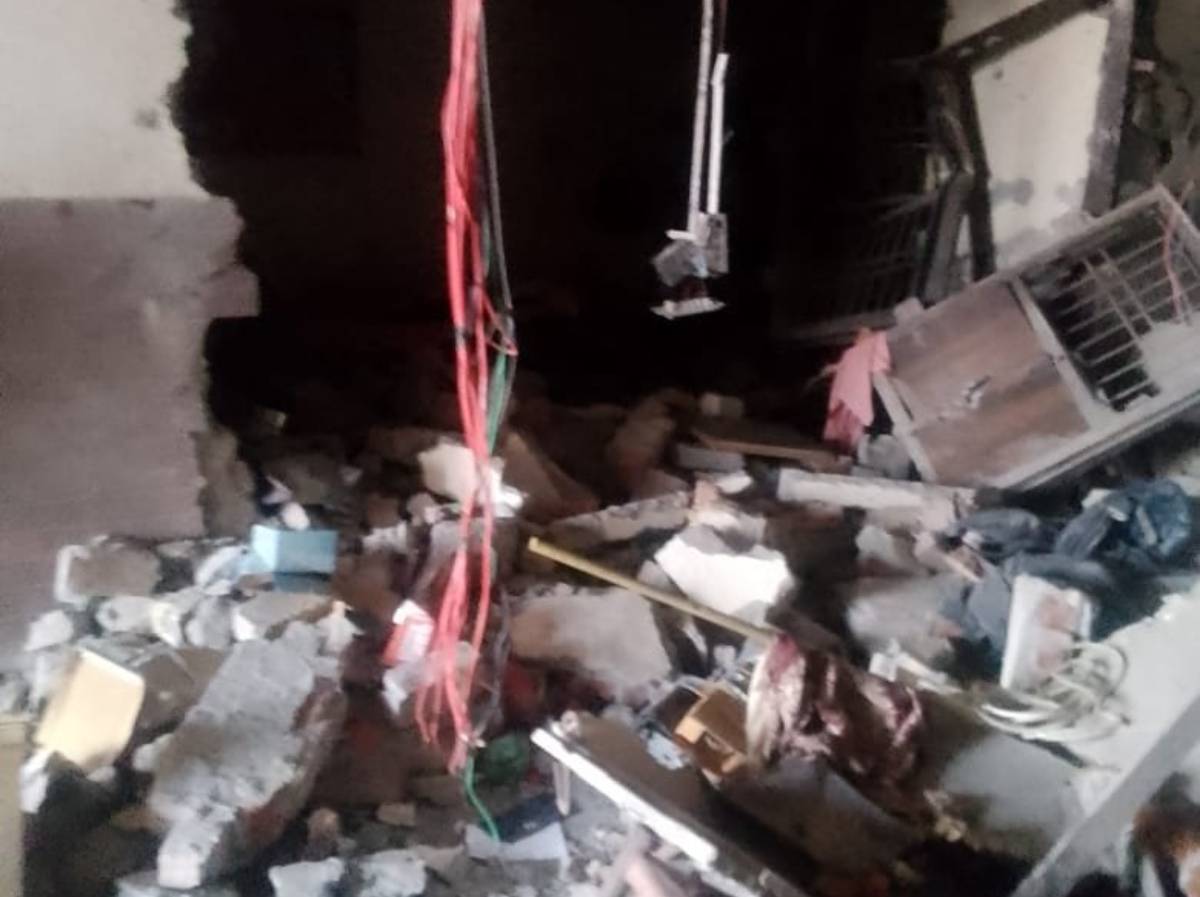 Delhi Cylinder Blast: Six Injured in LPG Gas Cylinder Explosion in ...