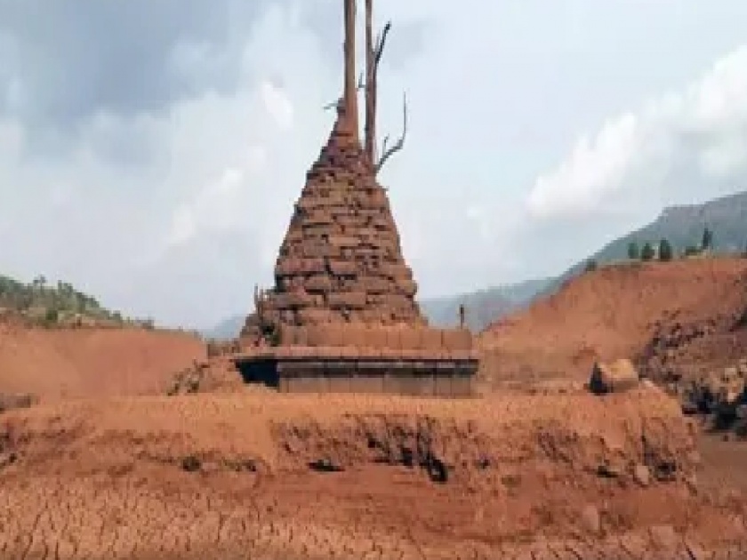 Satara: Ancient Temples Resurface After 24 Years as Water Levels Drop ...