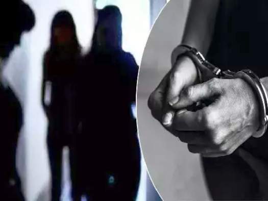 Nagpur Prostitution Racket Busted In Besa Power House Road Apartment 2223