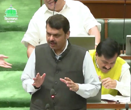 'No one has the right to make such statements about great leaders ...