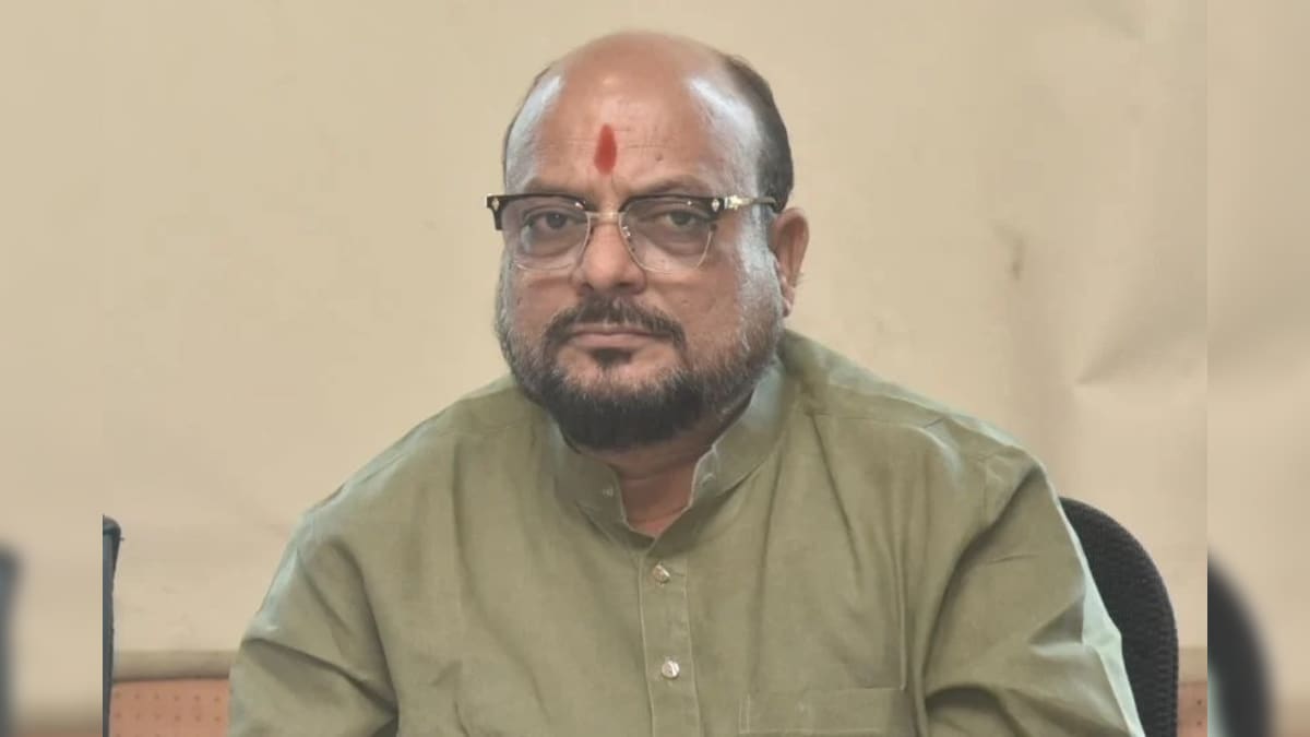 Gulabrao Patil involved in Rs 400 crore scam during Covid-19 crisis ...