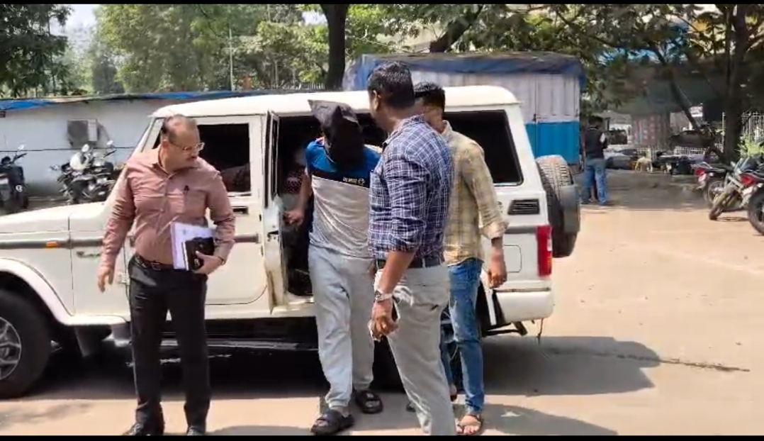 MCOCA Accused ‘Pappu Pager’ Arrested at Mumbai Airport After Police Lay ...