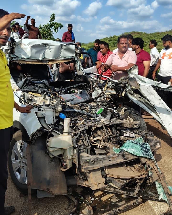 Mumbai-Goa Highway Accident: Two Women Killed as Car Rams Into ...