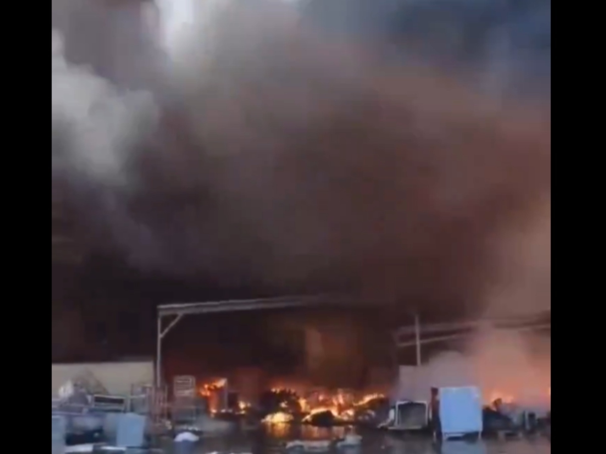 Israel Fire Video: Massive Blaze Erupts at Tel Hashomer Military Base ...