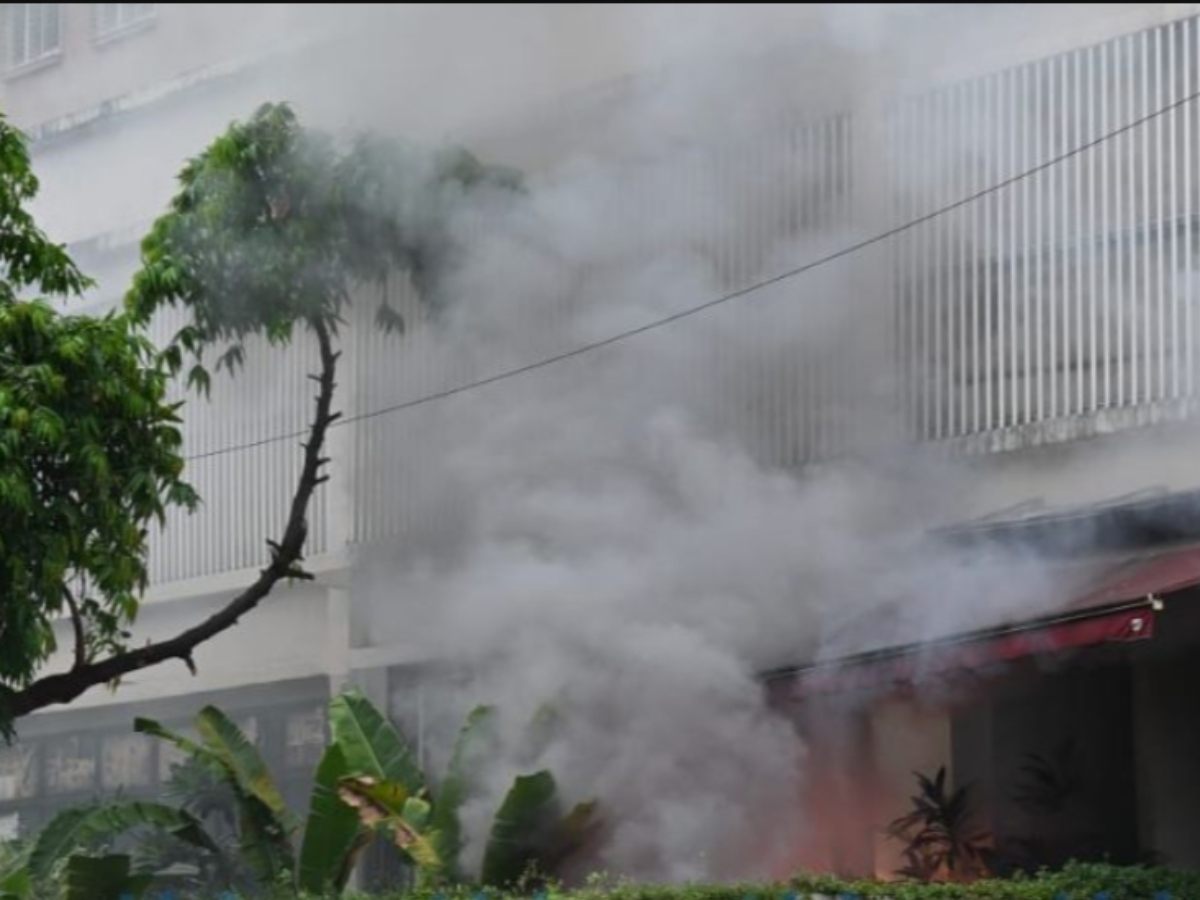 Mumbai: Fire Breaks Out at Sarova Society High-Rise in Kandivali - www ...