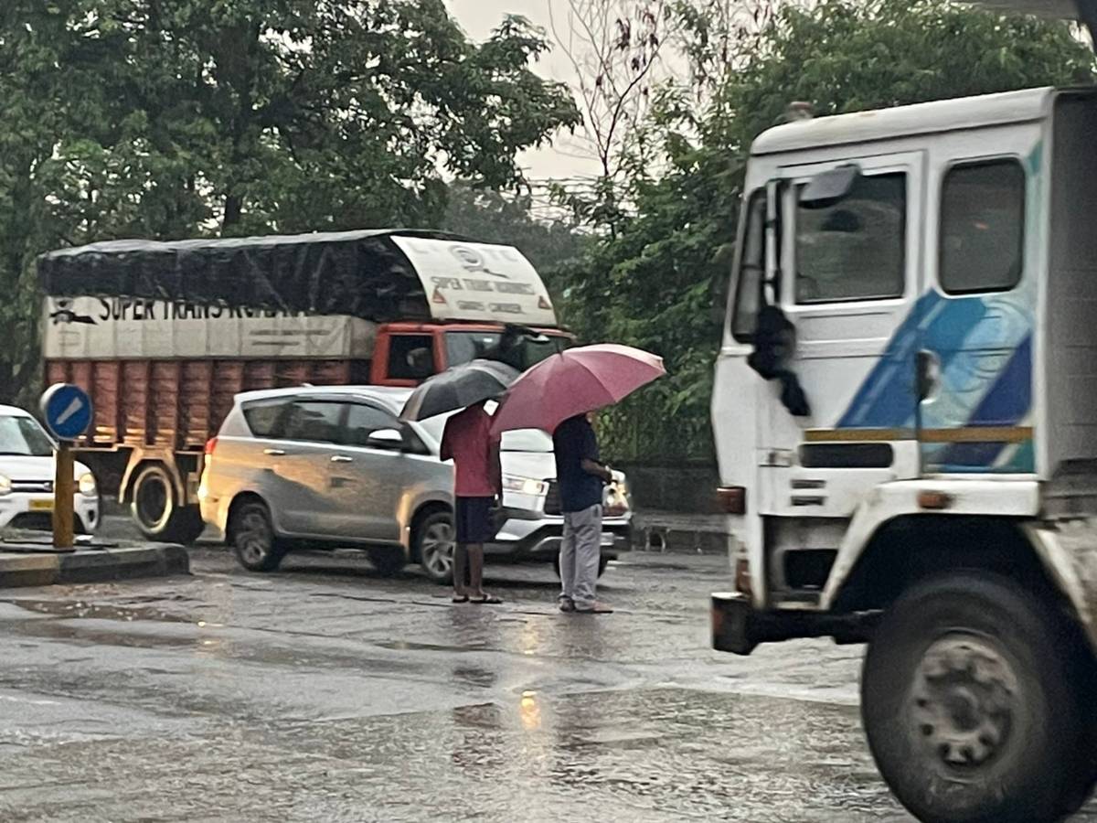 Maharashtra Rain Forecast: IMD Issues Yellow Alert for Thane, Pune and Other Districts Today ...