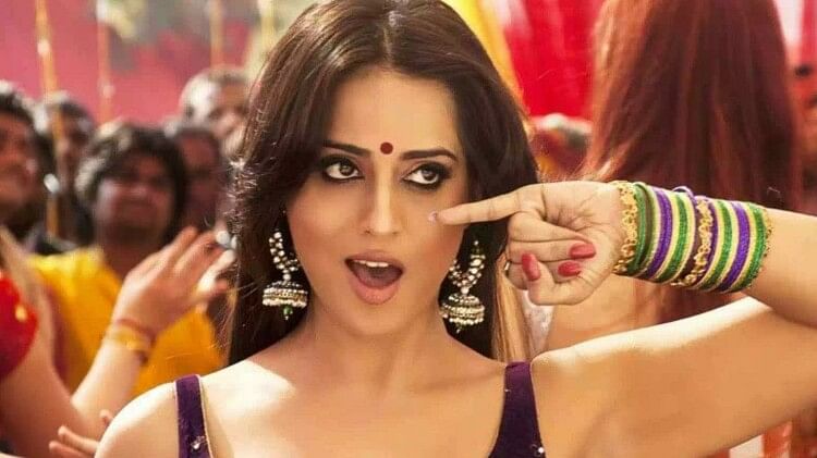 Actress Mahie Gill secretly marries boyfriend Ravi Kesar - www ...