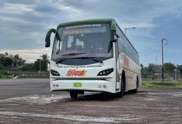 MSRTC Boosts Electric Operations in Pune, Announces 134 New Buses in ...