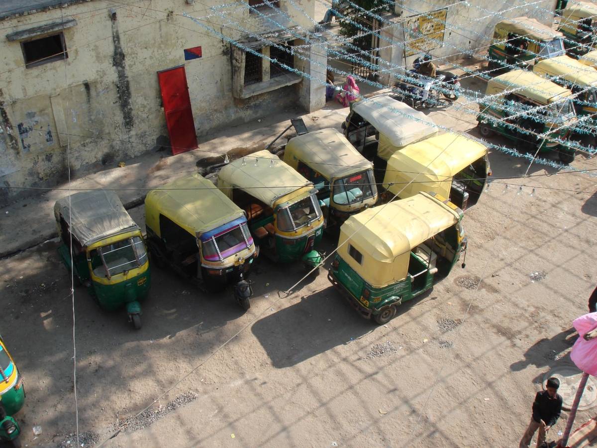 Mumbai Autorickshaw Strike: Auto Services in Suburbs to be Disrupted on ...