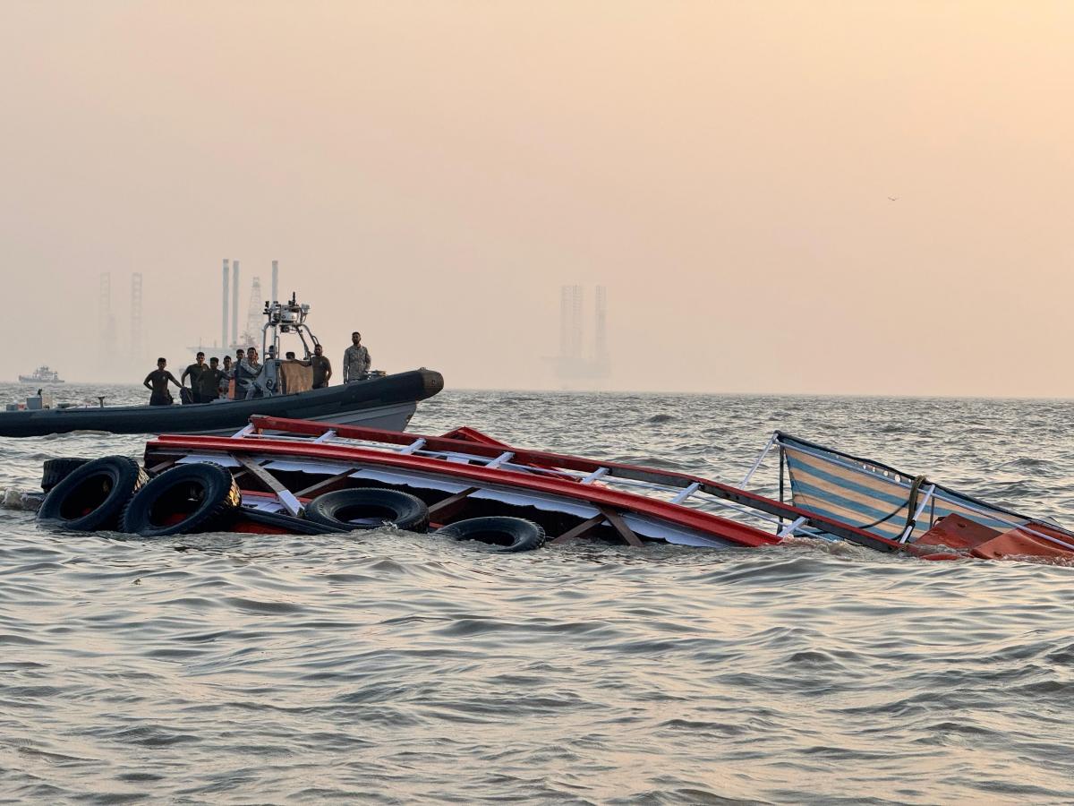 Mumbai Boat Accident: Two Dead as Speed Boat Rams Into Ferry Near ...