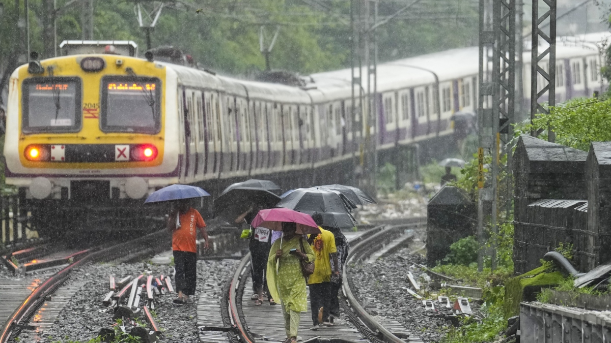 Mumbai Local Train Update: Trans-Harbour Services Suspended Between ...