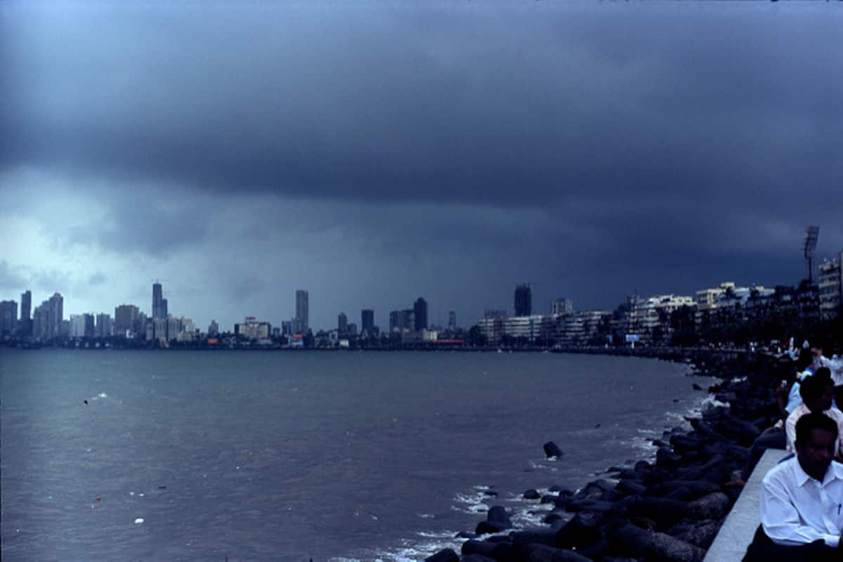 Mumbai Weather Update: IMD Predicts Heavy Rainfall; High Tides Expected - www.lokmattimes.com