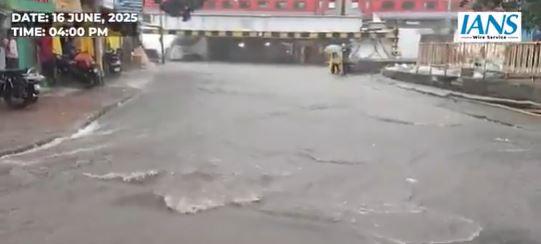 Mumbai Rains: Andheri Subway Shut Amid Waterlogging; Heavy Showers Expected in City and Thane ...