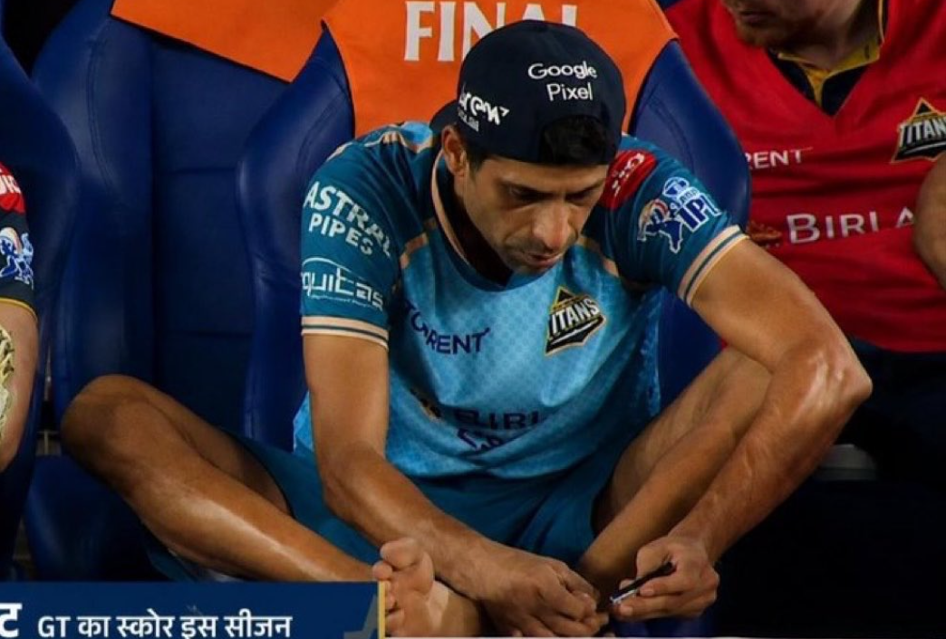 'Nail Cutting Final': Netizens React After Ashish Nehra Spotted Cutting ...