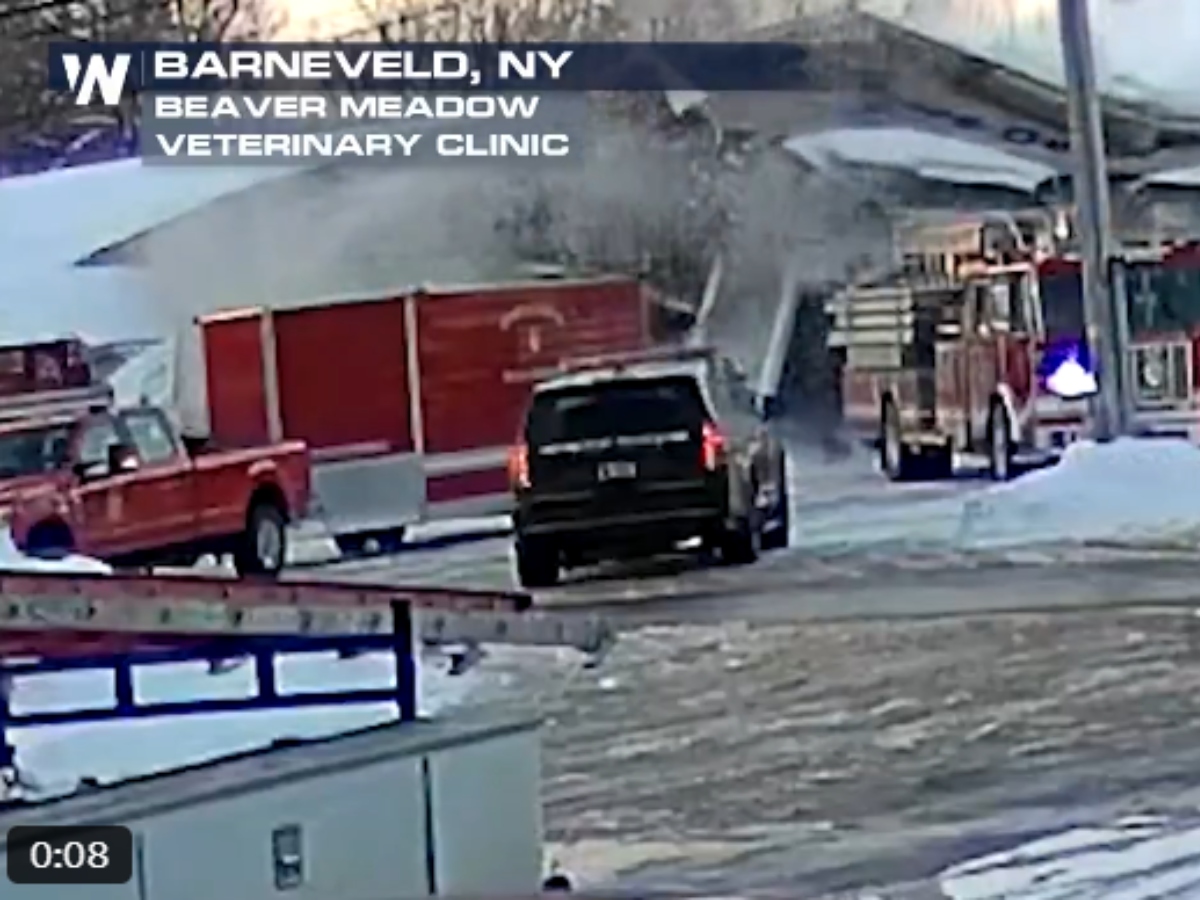 New York Fire Station Collapses Under Heavy Snow; Firefighters on Roof ...