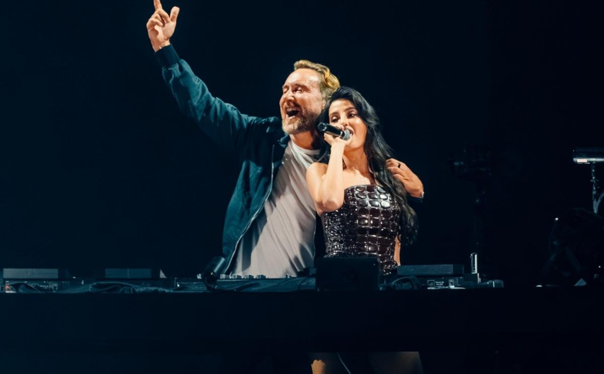 Nora Fatehi Joins David Guetta On Stage To Tease their Upcoming Global ...