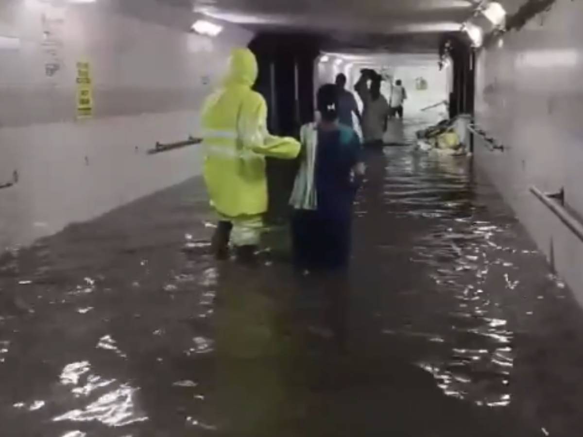 Mumbai Rains: City Grapples With Severe Waterlogging as Heavy Rainfall Disrupts Normal Life ...