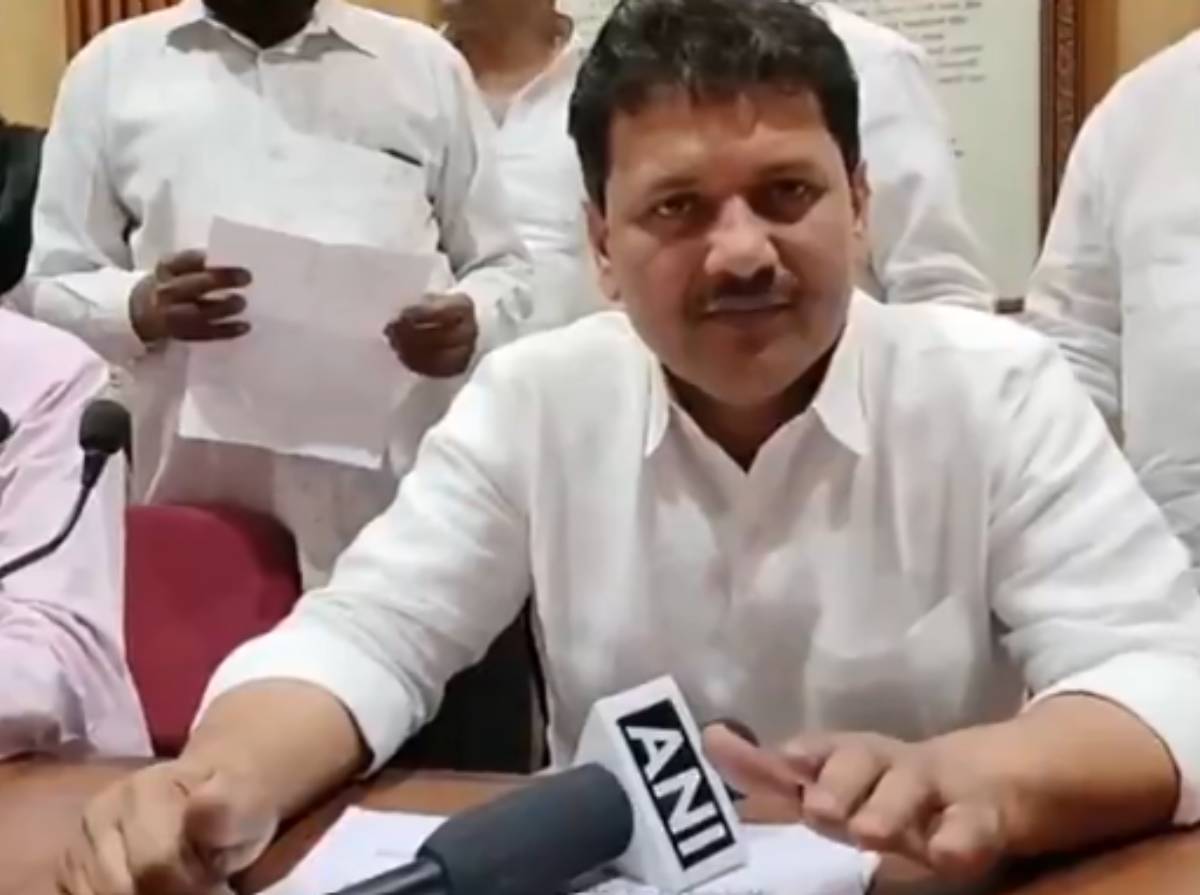 HMPV Virus in Maharashtra: Health Minister Prakash Abitkar Coveys ...