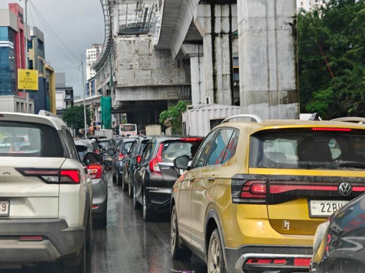 Pune Traffic Update: Police Issues Advisory for Lokshahir Annabhau ...