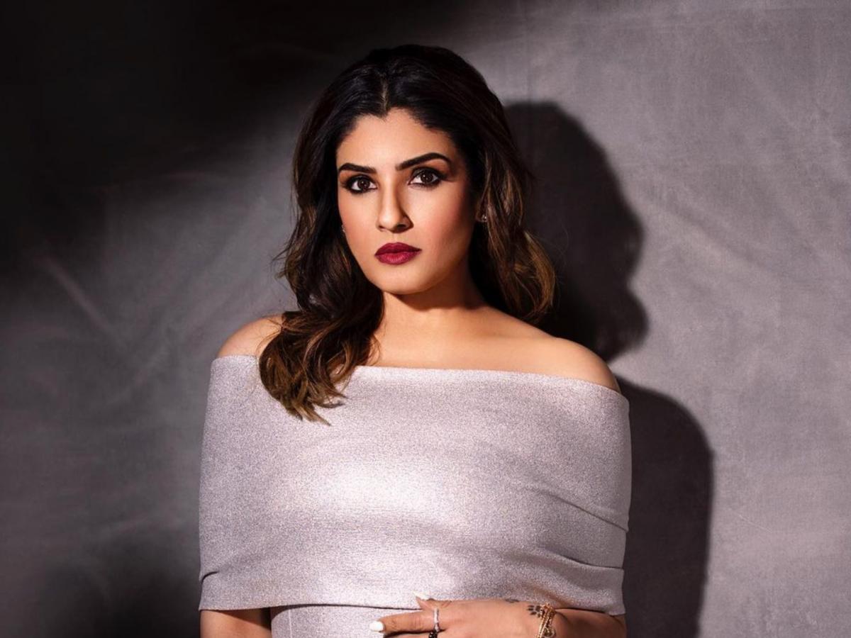 Raveena Tandon Recalls the 90s Era of Strong Bonds Forged Without ...