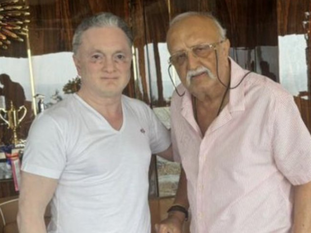 Vijaypat Singhania Refutes Rumours of Reconciliation with Son Gautam ...