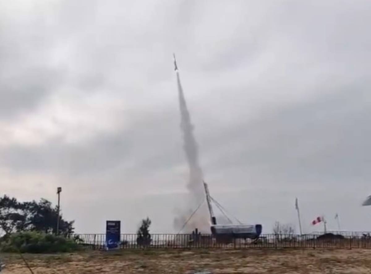 RHUMI 1 Launch Video: India Launches First Reusable Hybrid Rocket in ...
