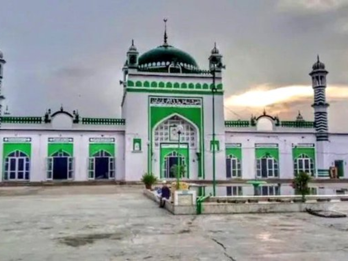 Sambhal Mosque Case: Allahabad HC Orders Cleaning of Masjid Premises ...